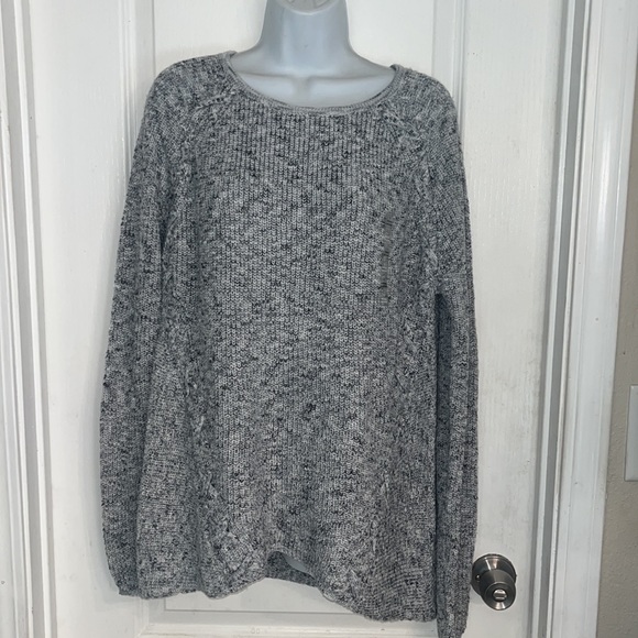 a.n.a | Sweaters | Ana A New Approach Crewneck Long Sleeve Sweater ...